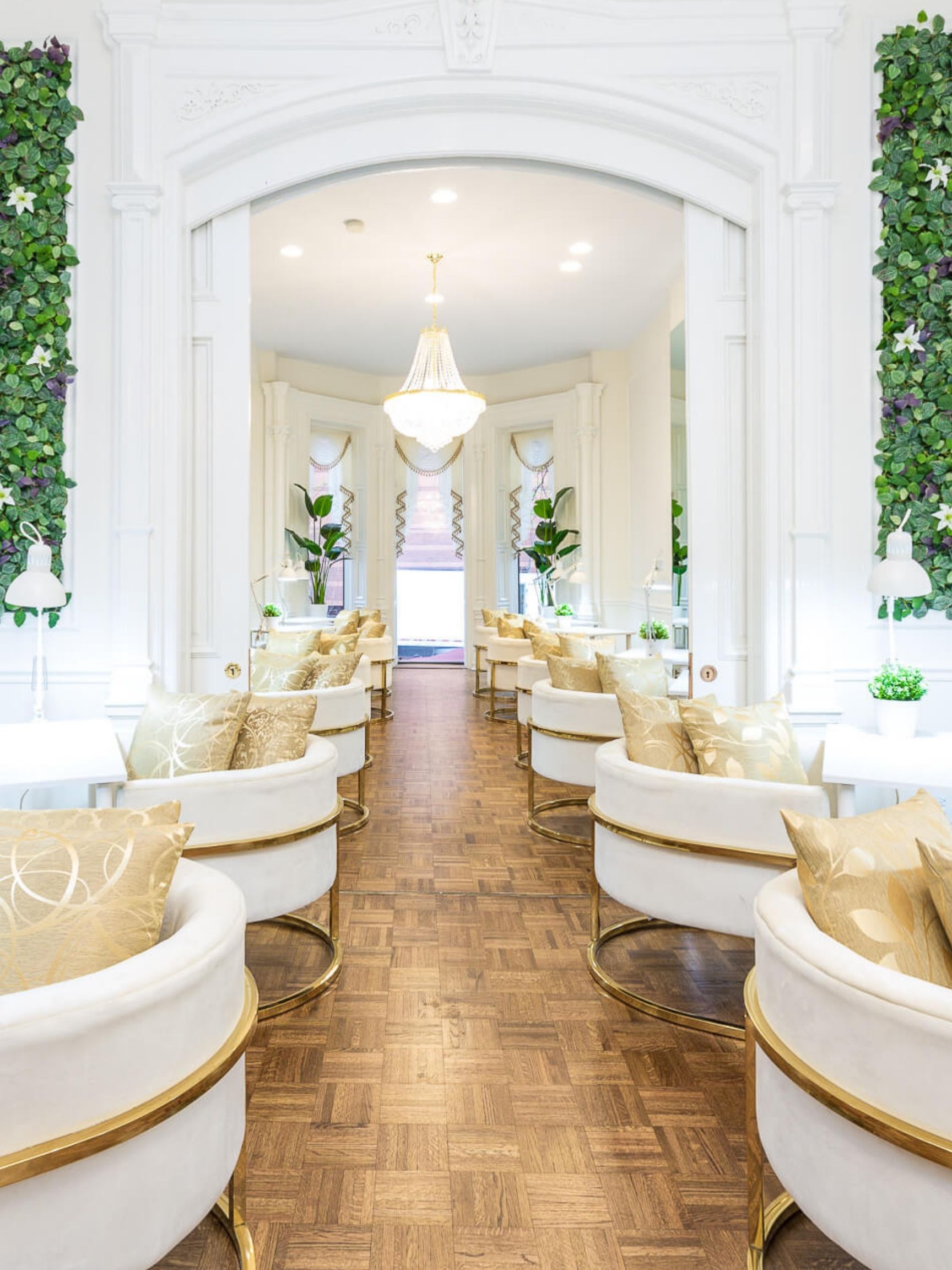 Best nail salon near me store